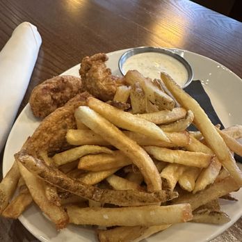 11TH POST ON QUEEN - Updated January 2026 - 65 Photos & 41 Reviews ...