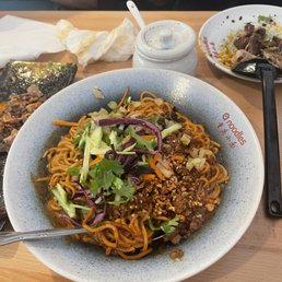 Q NOODLES - Updated December 2025 - 404 Photos & 166 Reviews - 1026 ...