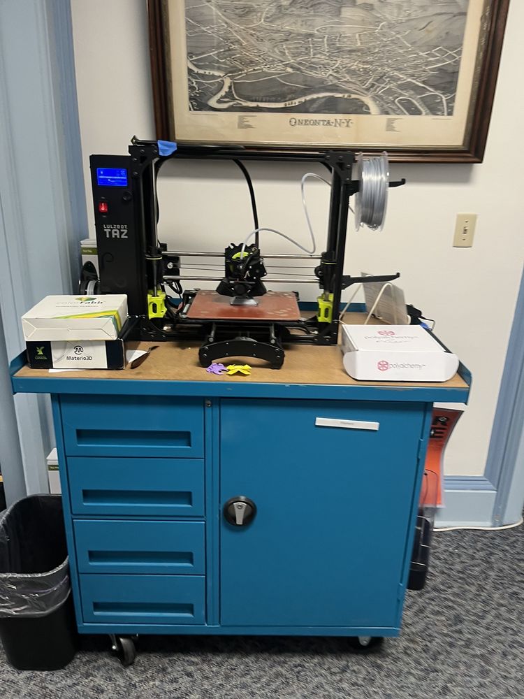 HUNTINGTON MEMORIAL LIBRARY - Updated August 2024 - 62 Chestnut St ...