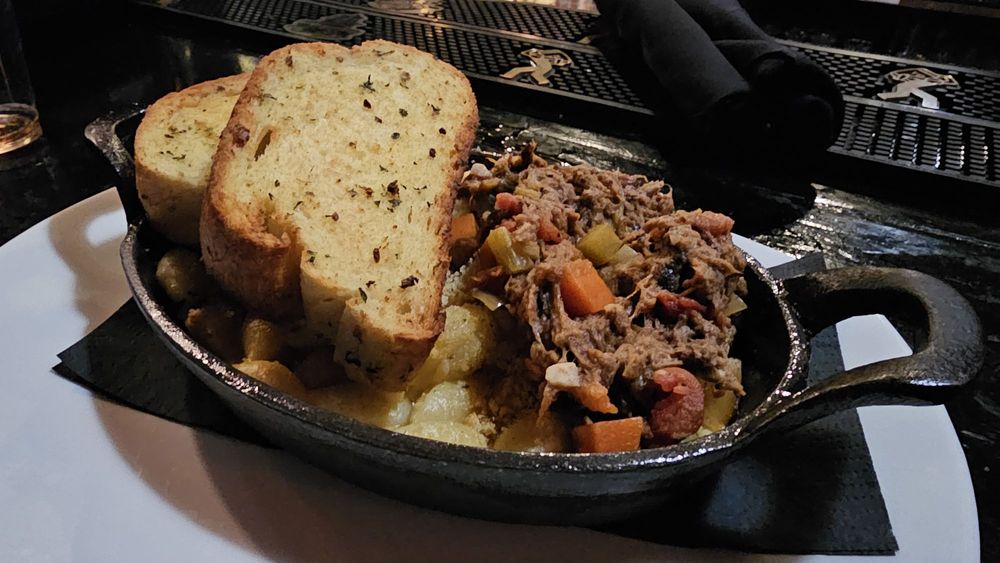 FADO IRISH PUB - Updated October 2025 - 421 Photos & 786 Reviews - 100 ...