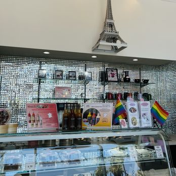 PENINSULA PASTRIES PALM SPRINGS - Updated August 2024 - 473 Photos ...