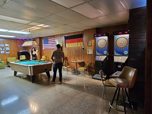 RATHSKELLER BAR - Updated July 2025 - 67 Photos & 39 Reviews - 525 S St ...