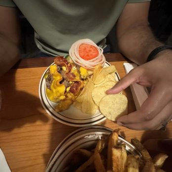 WAG’S RESTAURANT - Updated December 2025 - 129 Photos & 229 Reviews ...