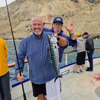 DAVEY’S LOCKER - Updated December 2024 - 3394 Photos & 4747 Reviews ...