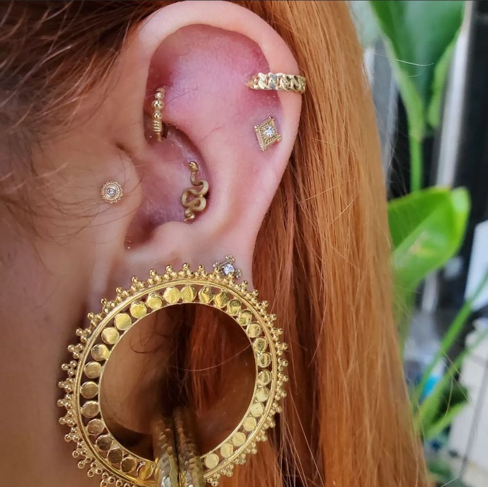 THE GOLD BAR PIERCING - 97 Photos - 1127 Broad St, San Luis Obispo ...