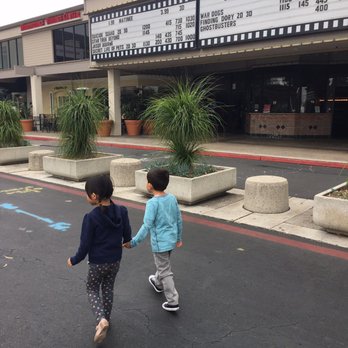 AMC WOODBRIDGE 5 - Updated December 2024 - 103 Photos & 636 Reviews ...