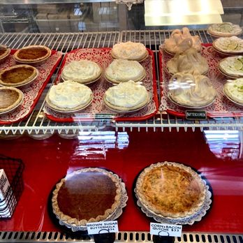UPPER CRUST PIE BAKERY - Updated December 2024 - 252 Photos & 206 ...
