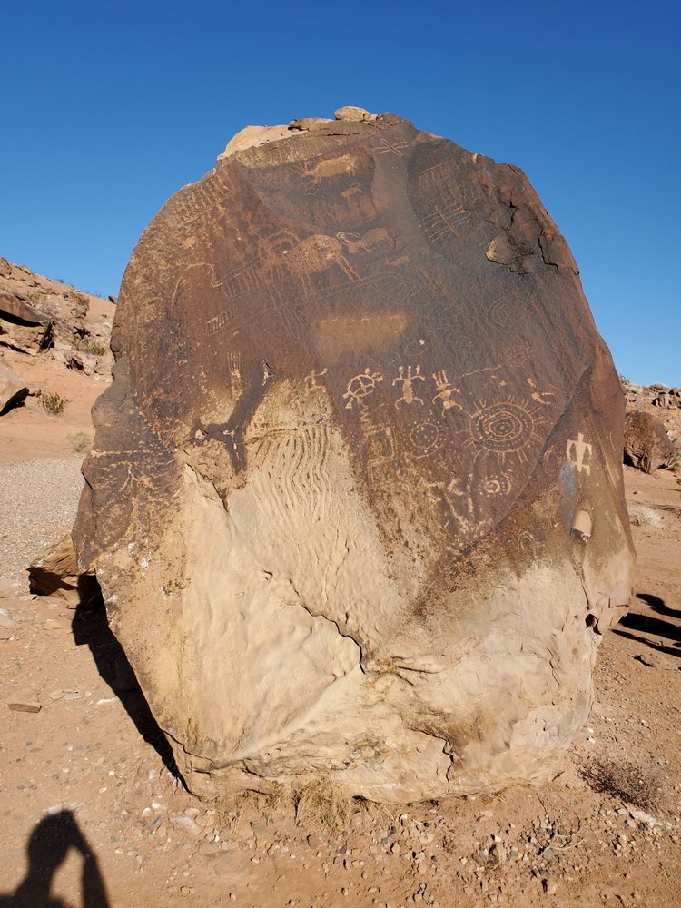 LITTLE BLACK MOUNTAIN PETROGLYPH SITE - Updated July 2025 - 25 Photos ...