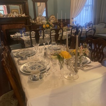 HASSINGER DANIELS MANSION BED AND BREAKFAST - Updated November 2025 ...