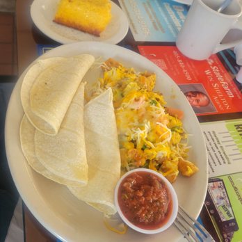 CLASSEN GRILL - 85 Photos & 134 Reviews - 5124 Classen Cir, Oklahoma ...