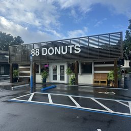 88 DONUTS BAKERY CAFE - Updated November 2025 - 68 Photos & 43 Reviews ...