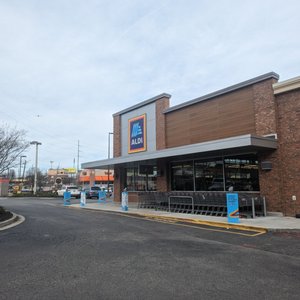 ALDI - 21 Photos & 38 Reviews - 3963 Buford Hwy, Atlanta, Georgia ...
