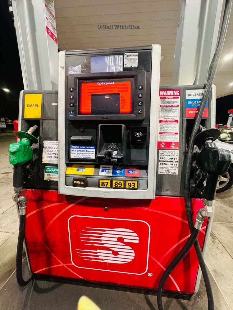 SPEEDWAY - Updated June 2026 - 12 Photos - 24210 Novi Road, Novi ...