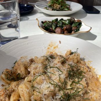 TASTE ON MAIN - Updated April 2025 - 402 Photos & 235 Reviews - 116 ...