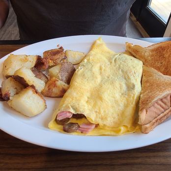 THE HANGRY GOOSE - Updated October 2024 - 126 Photos & 132 Reviews - 11 ...