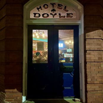THE DOYLE HOTEL - Updated August 2025 - 17 Photos - 7 N Market St ...
