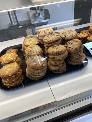 FAMOUS 4TH STREET COOKIE - RIDGE AVENUE - Updated October 2025 - 33 ...