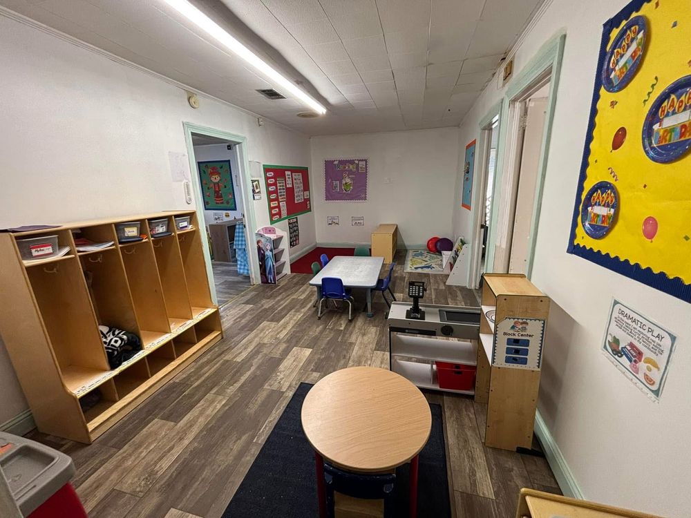 SMALL WORLD LEARNING CENTER - Updated June 2025 - 6080 US 49 ...