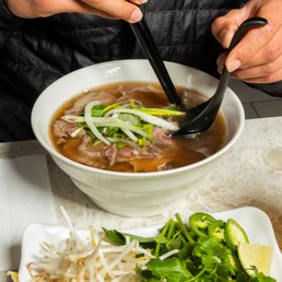 PHO HP VIETNAMESE KITCHEN - 838 Photos & 363 Reviews - 18561 Beach Blvd ...