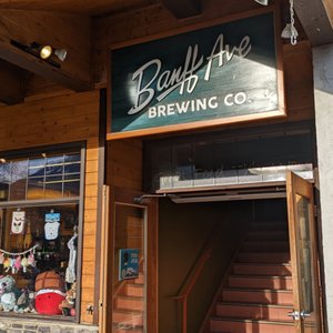 BANFF AVE BREWING CO - 332 Photos & 282 Reviews - 110 Banff Avenue ...