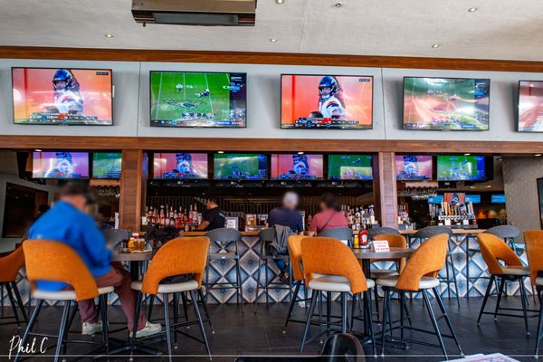 SPLITSVILLE - ANAHEIM - Updated December 2025 - 2197 Photos & 1231 ...