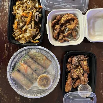 HUG THAI EXPRESS - Updated June 2024 - 381 Photos & 470 Reviews - 5575 ...