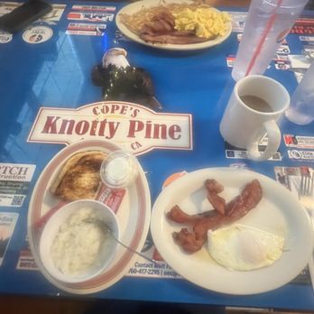 COPE’S KNOTTY PINE CAFE - 887 Photos & 930 Reviews - 1530 Norris Rd, Bakersfield, California ...