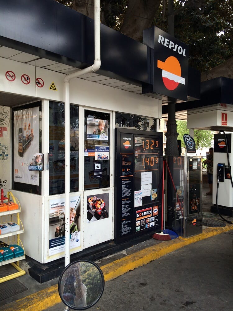 REPSOL - Plaça Alfons El Magnànim, Valencia, Spain - Gas Stations - Yelp