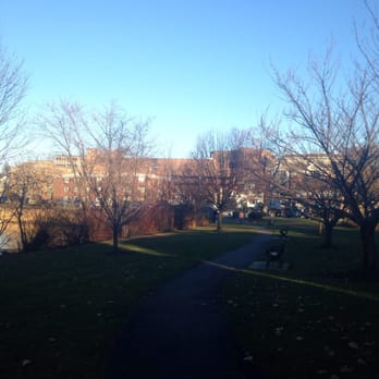 ELL POND PARK - Updated December 2025 - 24 Photos - Main St & Lebanon ...