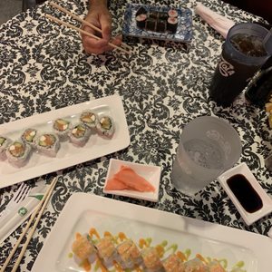 SAKURA JAPANESE SUSHI BAR & GRILL - Updated July 2024 - 116 Photos ...
