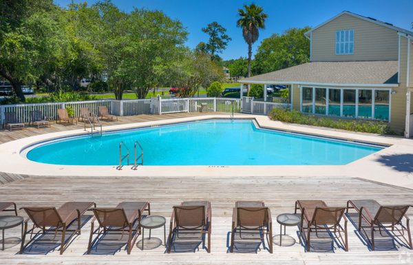 ISLAND POINTE APARTMENTS - Updated June 2024 - 26 Photos & 13 Reviews ...