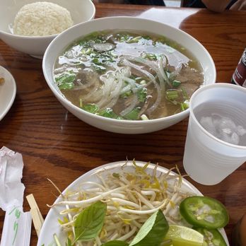MAMA BEAR PHO AND BOBA - Updated June 2025 - 59 Photos & 25 Reviews ...