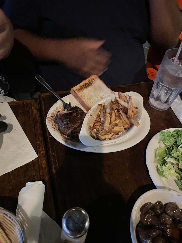 COMO STEAK HOUSE - Updated July 2024 - 167 Photos & 145 Reviews - 203 N ...