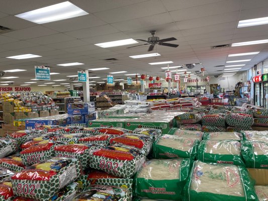 INTERNATIONAL 88 MARKET - Updated January 2026 - 3557 W Dunlap Ave ...