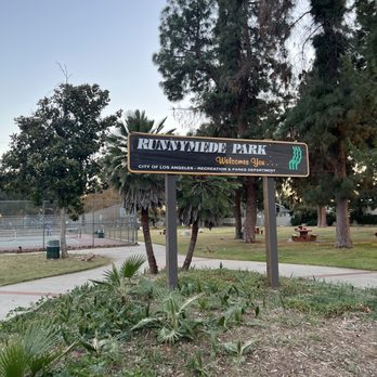 RUNNYMEDE PARK - Updated December 2025 - 18 Photos - 20200 Runnymede St ...
