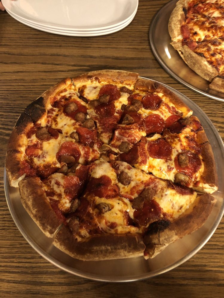 ROADHOUSE PIZZA - 91 Photos & 251 Reviews - Pizza - 565 Forest Shade Rd ...