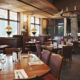 CEDAR CREEK INN - Updated December 2025 - 1273 Photos & 1173 Reviews ...