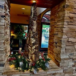 CEDAR CREEK INN - Updated December 2025 - 1273 Photos & 1173 Reviews ...