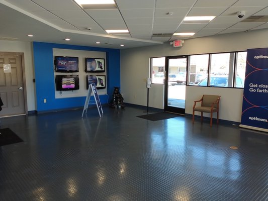 OPTIMUM - Updated October 2025 - 11 Reviews - 719 S Grove St ...