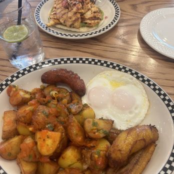 COLOMBIA KALIENTE - Updated August 2024 - 257 Photos & 80 Reviews - 30 ...