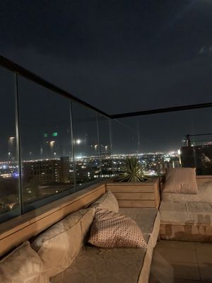 THE MOONSTONE - Updated October 2025 - 185 Photos & 106 Reviews - 930 E ...