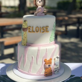 SWEET TWEETS BAKESHOP - Updated December 2025 - 700 Photos & 123 ...