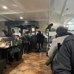 MARISCOS EL PERIHUETE - Updated January 2026 - 422 Photos & 502 Real ...