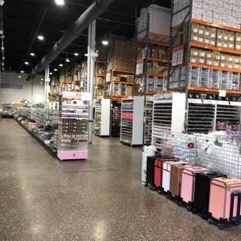 168 NAIL SUPPLY - Updated December 2025 - 13 Photos - 29200 Dequindre ...