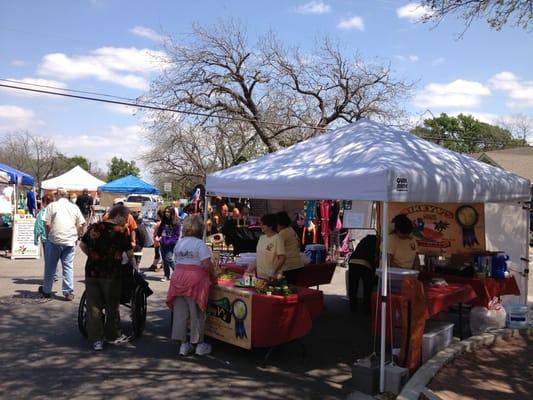 ROUND ROCK MARKET DAYS - Updated November 2025 - 30 Photos - 221 E Main ...