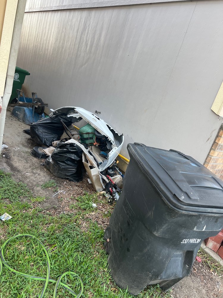 GRAHAM MANAGEMENT - Updated April 2024 - 20 Reviews - 2825 Wilcrest ...