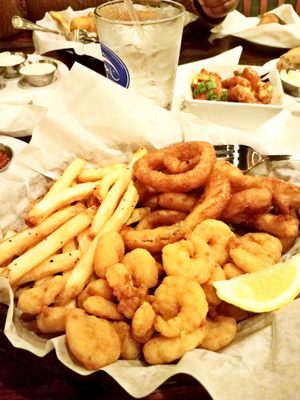 CAPE FEAR SEAFOOD COMPANY - 391 Photos & 643 Reviews - 5226 S College ...