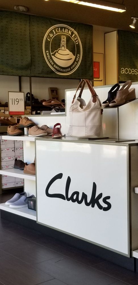 CLARKS BOSTONIAN - 13 Reviews - Shoe Stores - 5630 Paseo Del Norte ...