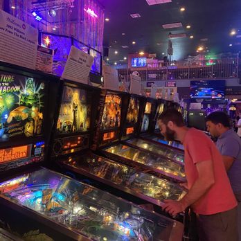 SILVERBALL RETRO ARCADE - DELRAY BEACH - Updated May 2025 - 1008 Photos ...