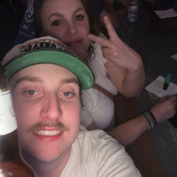 MUMS - Updated June 2025 - 21 Photos & 34 Reviews - 1132 S Hanover St ...